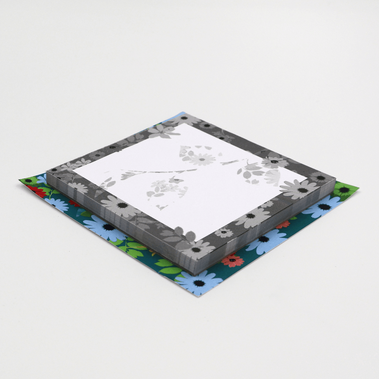 Blue Daisy Square table notepad – Ellie Bosch